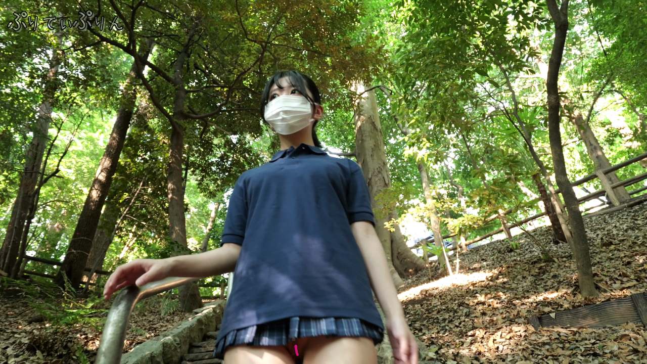 ぷりぷりJK08 キレカワパイパンJKちゃん、パンティの紐がま〇こまで食い込んでドライブデートでも食い込みバッチリ！ - JP UPSKIRT CLUB