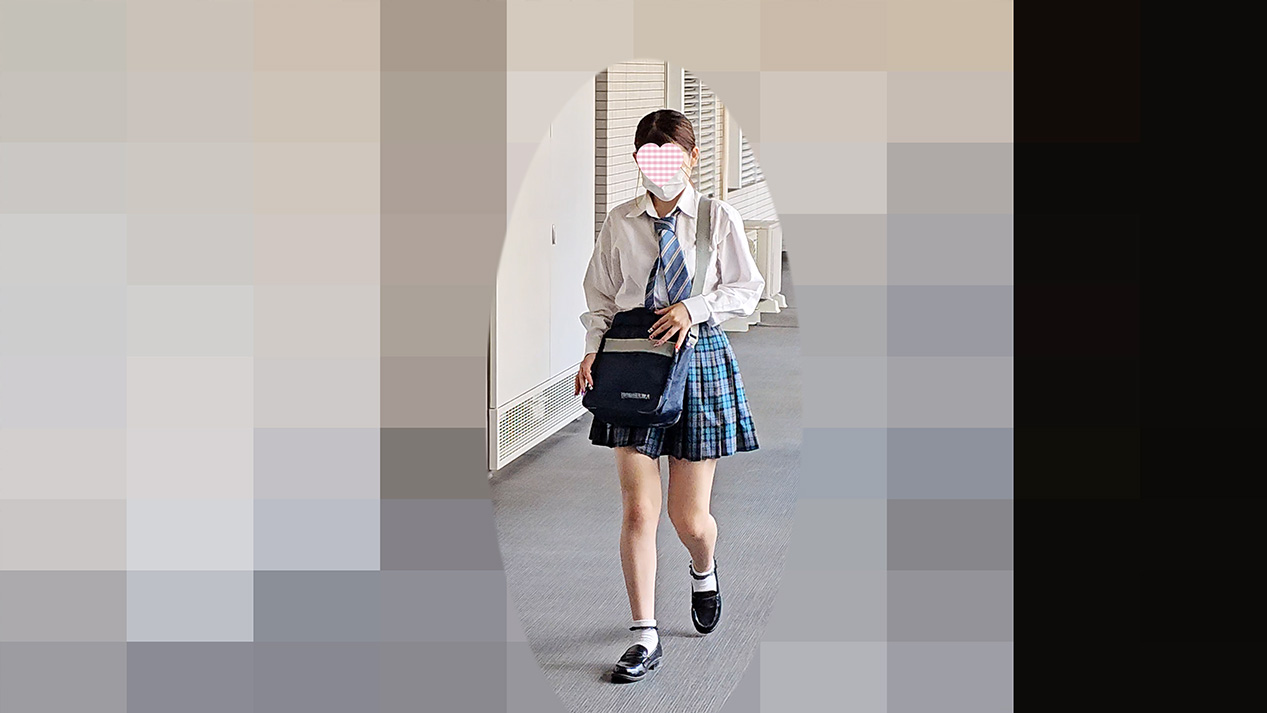 色白もちもちお尻JKのエレベーター接近盗撮 - JP UPSKIRT CLUB